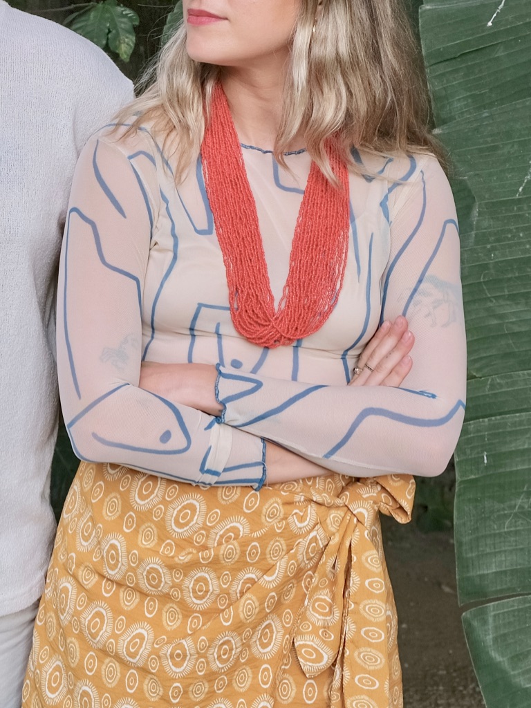 Abstract Mesh Top - Nada Duele